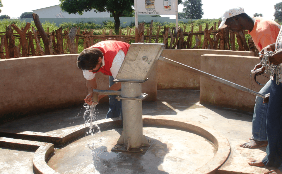 Salud, Agua y Saneamiento - Cruz Roja